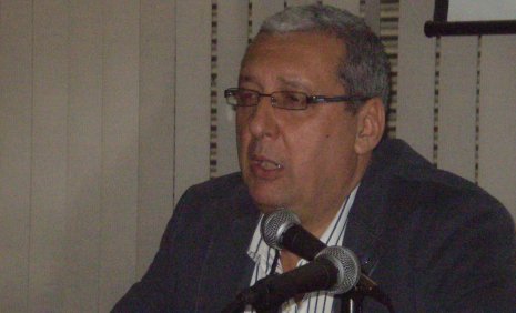 Saber Mas Santa Fe - El Dr. Raúl Motta visita la Facultad de Ciencias ...